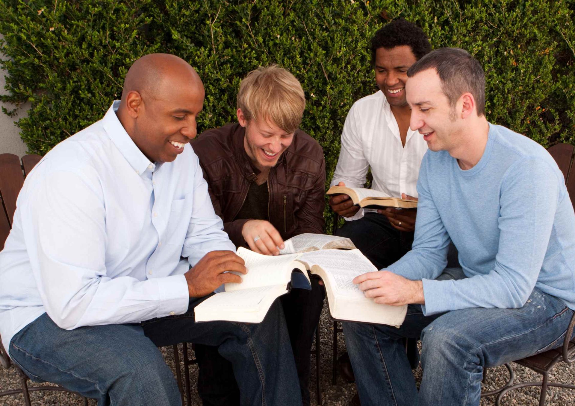group bible study - Community Bible Study - United Kingdom
